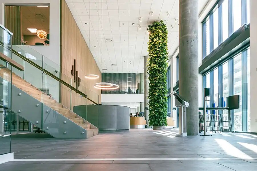 Green Columns - the Feeling of Natural Greenery Above | JUNGLE ...